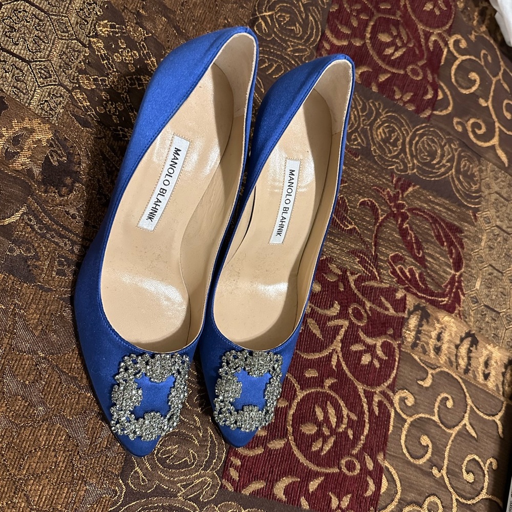 Selling These Blue Manolo Blahnik Heels. Barley Used - Gem